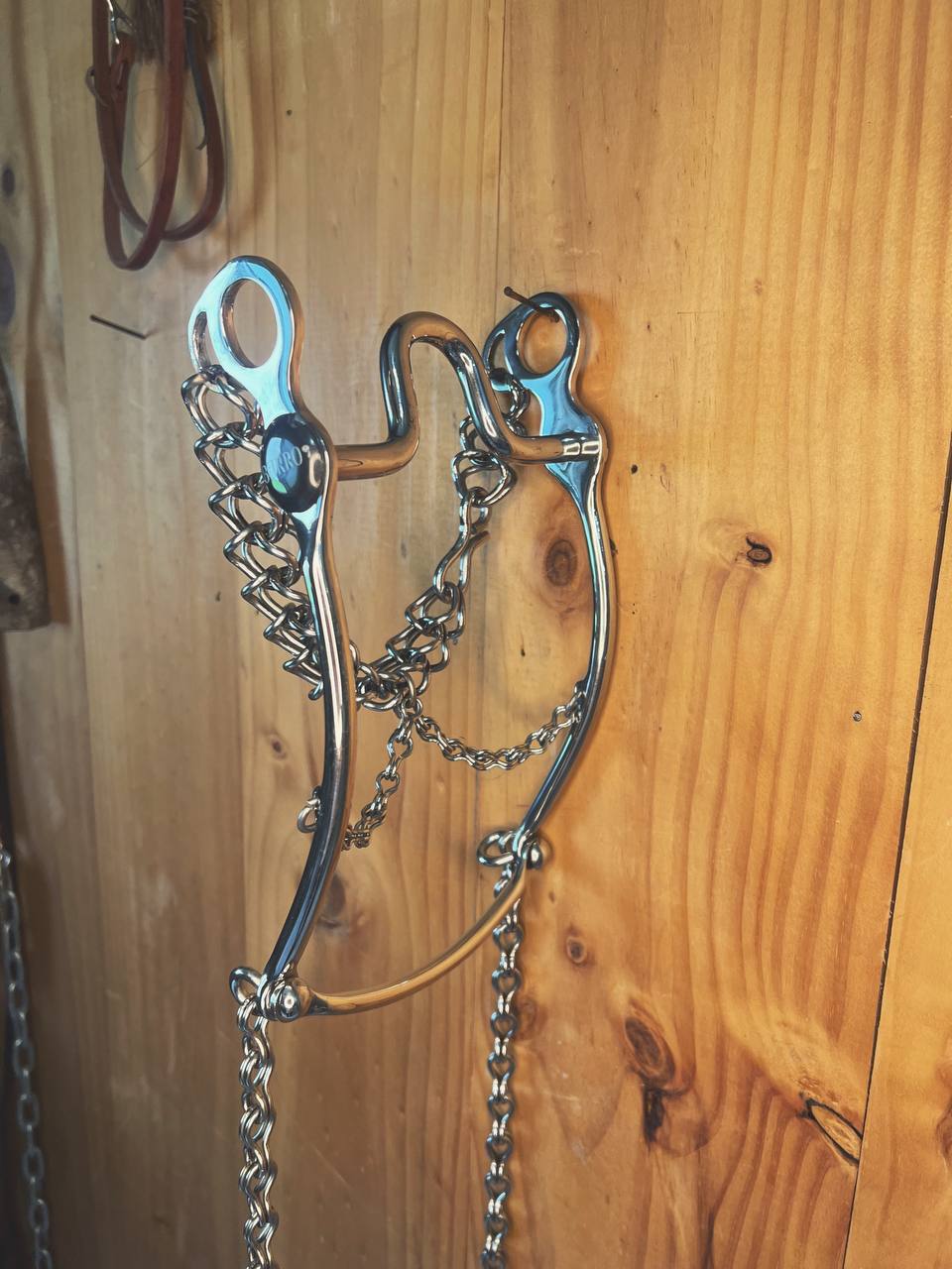 Freno charro pata larga – Burro Tack